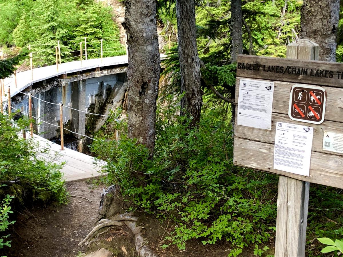 Hiking the Chain Lakes Loop, Washington - Grey Otter Outventures®