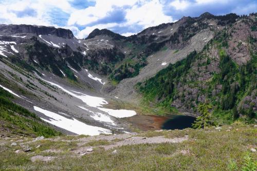 Hiking the Chain Lakes Loop, Washington - Grey Otter Outventures®